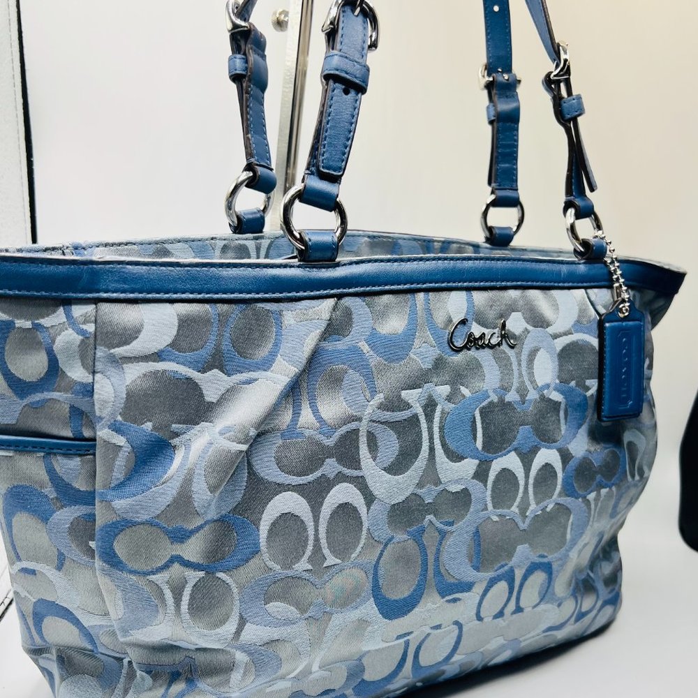 Coach Blue Optic Signature Canvas Gallery Tote Handbag - Gem